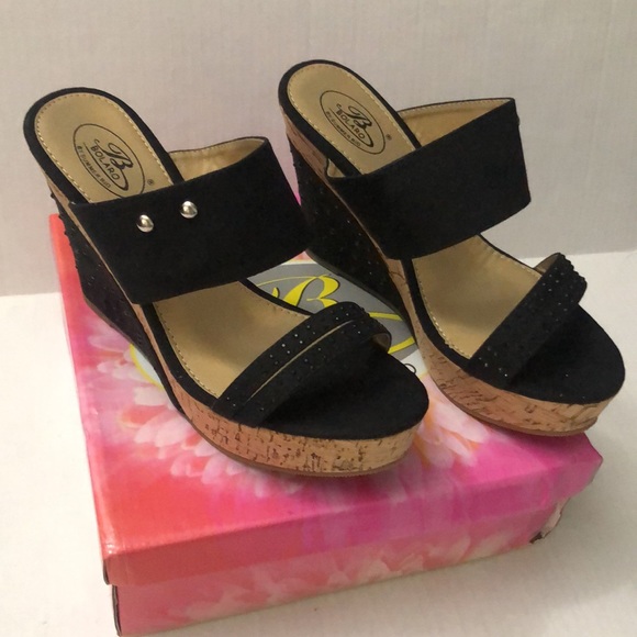BOLARO By Summer Rio | Shoes | Bolaro By Summer Ro Hera Wedges ...